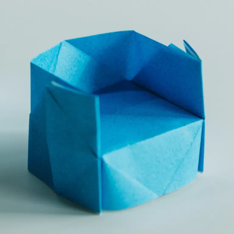 How to Make a Classic Origami Box - Origami OK