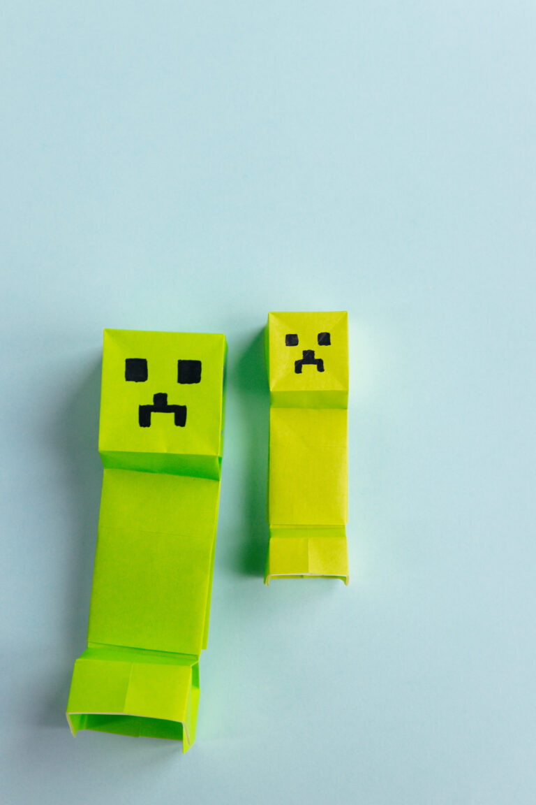 How to Make an Origami Minecraft Creeper - Origami OK