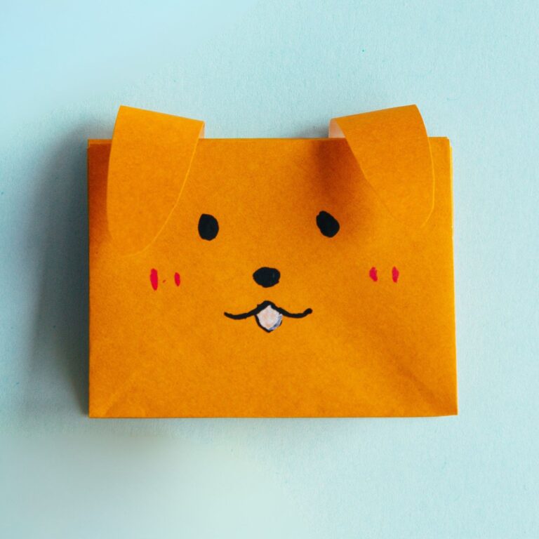 How to Fold Origami Lips - Kissing Lips - OrigamiOK