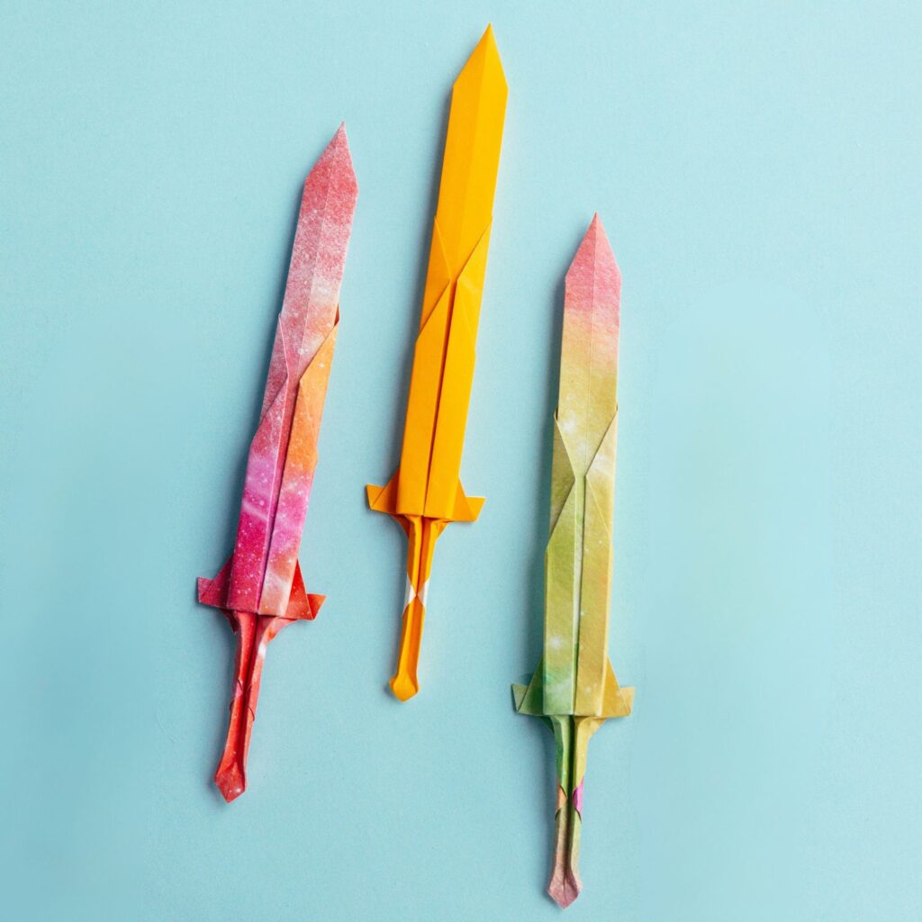 15 Easy Origami Paper Weapons for Fun and Display - Origami OK