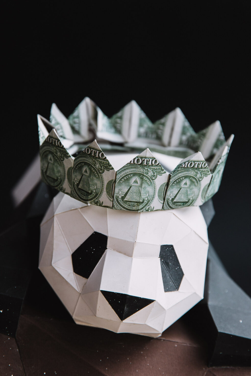 Easy Origami Money Crown Instructions - OrigamiOK