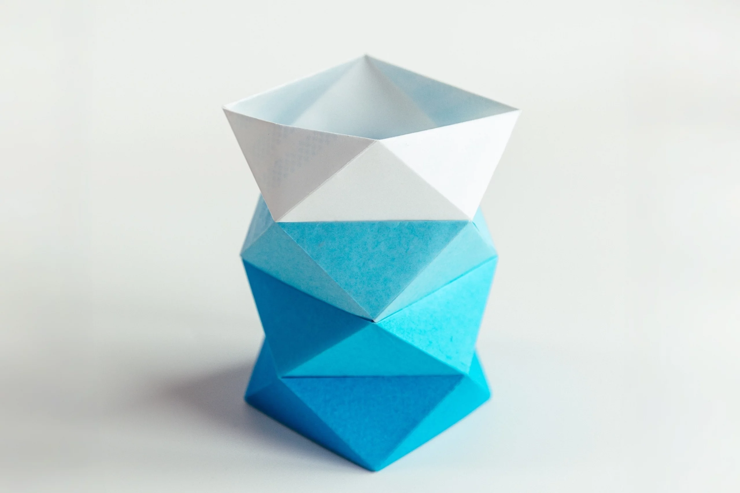 How to Fold an Origami Flower Vase - Geometric Flower Vase - Origami OK